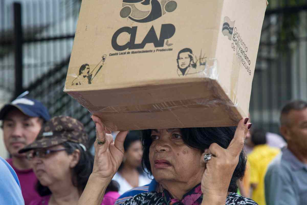 Bolsas Clap llegan con más frecuencia, pero con menos productos