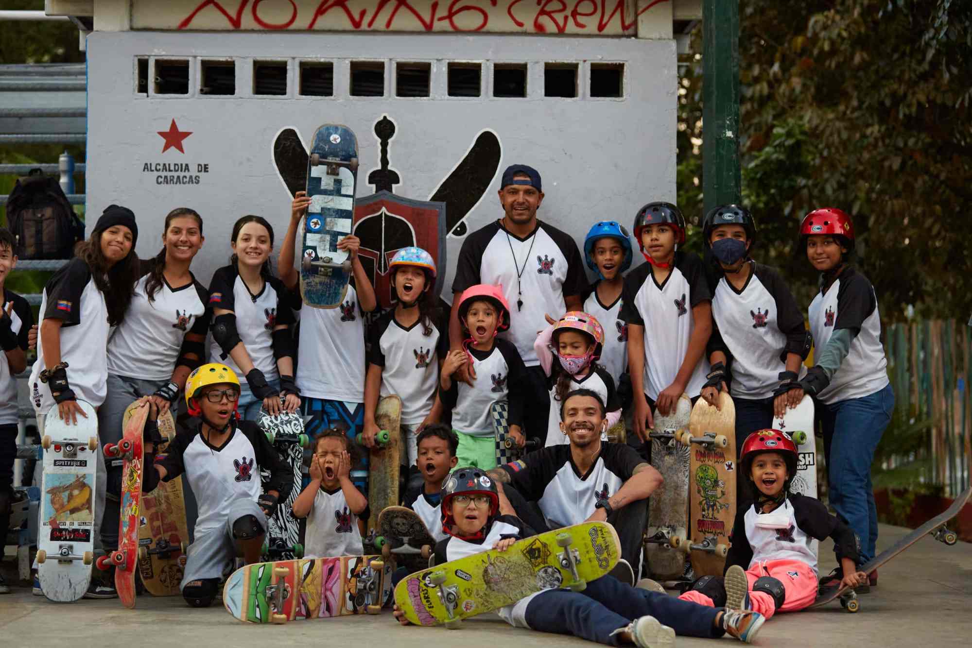 Marvin Morales y sus guerreros del Skate Plaza de Los Símbolos
