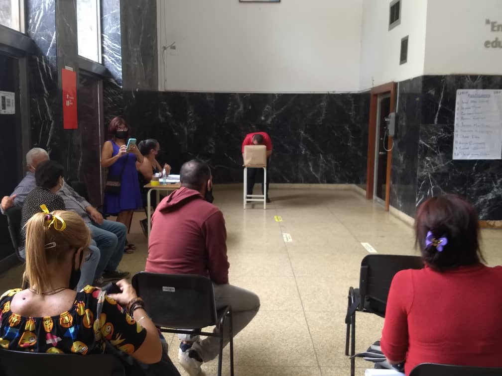 Bases del chavismo respondieron llamado para renovar las UBCH