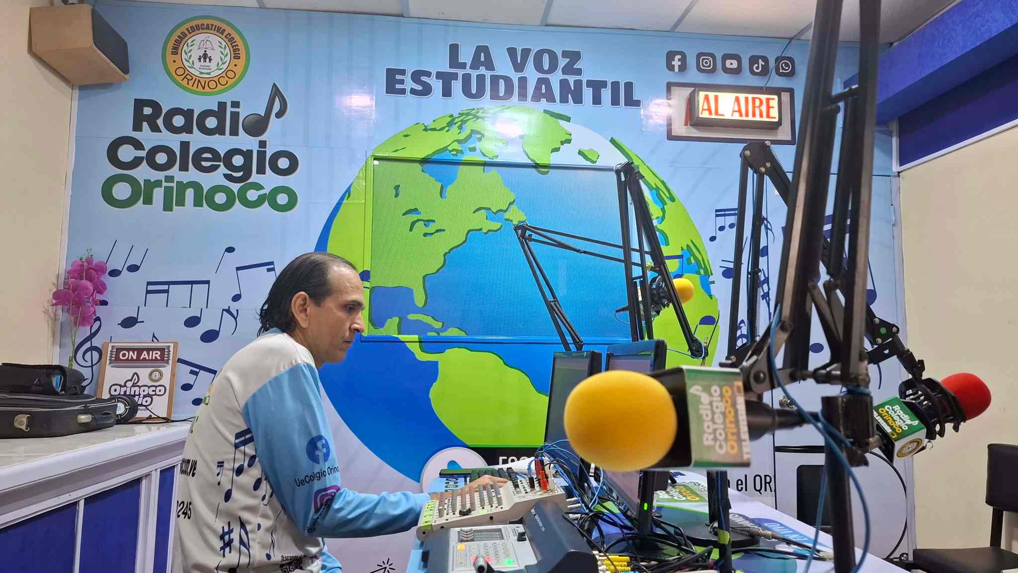 Radio Colegio Orinoco: Una radio de estudiantes para estudiantes