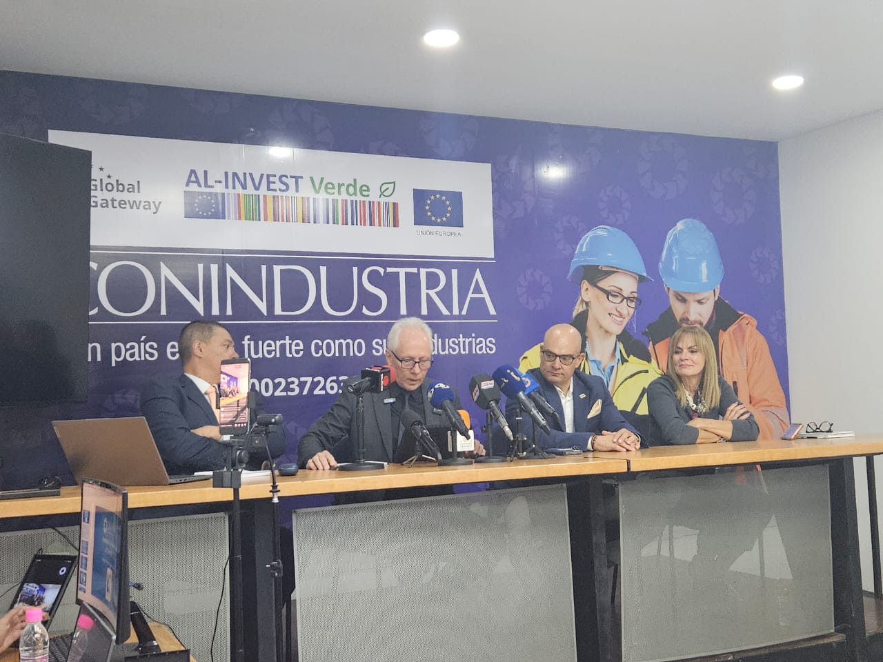 Industriales estiman que en 2025 crecerán en torno al 11 %